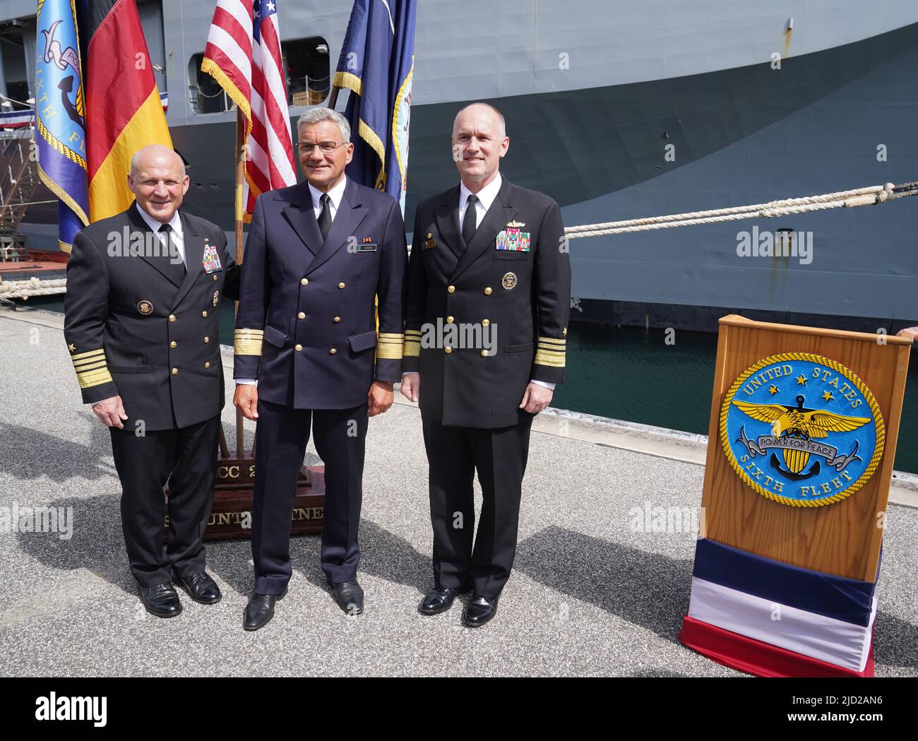 The deputy commander of the u s 6th fleet hi-res stock photography and ...