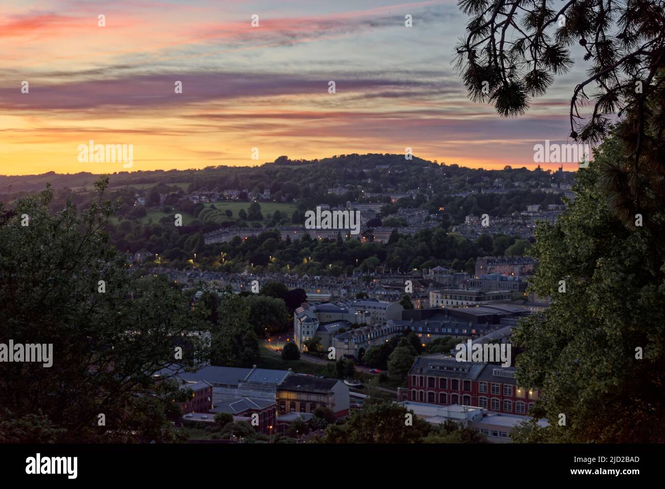 Pulteney bridge bath sunset hi-res stock photography and images - Alamy