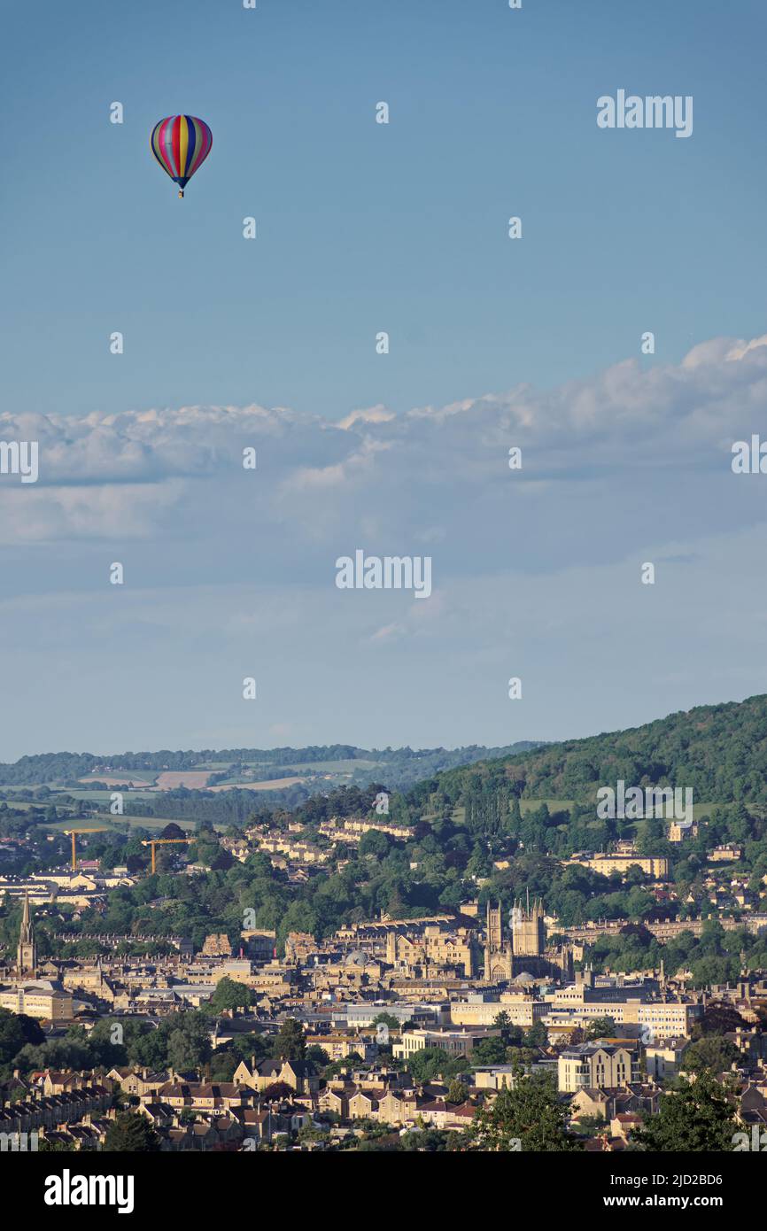 Hot air balloons over Bath Stock Photo - Alamy