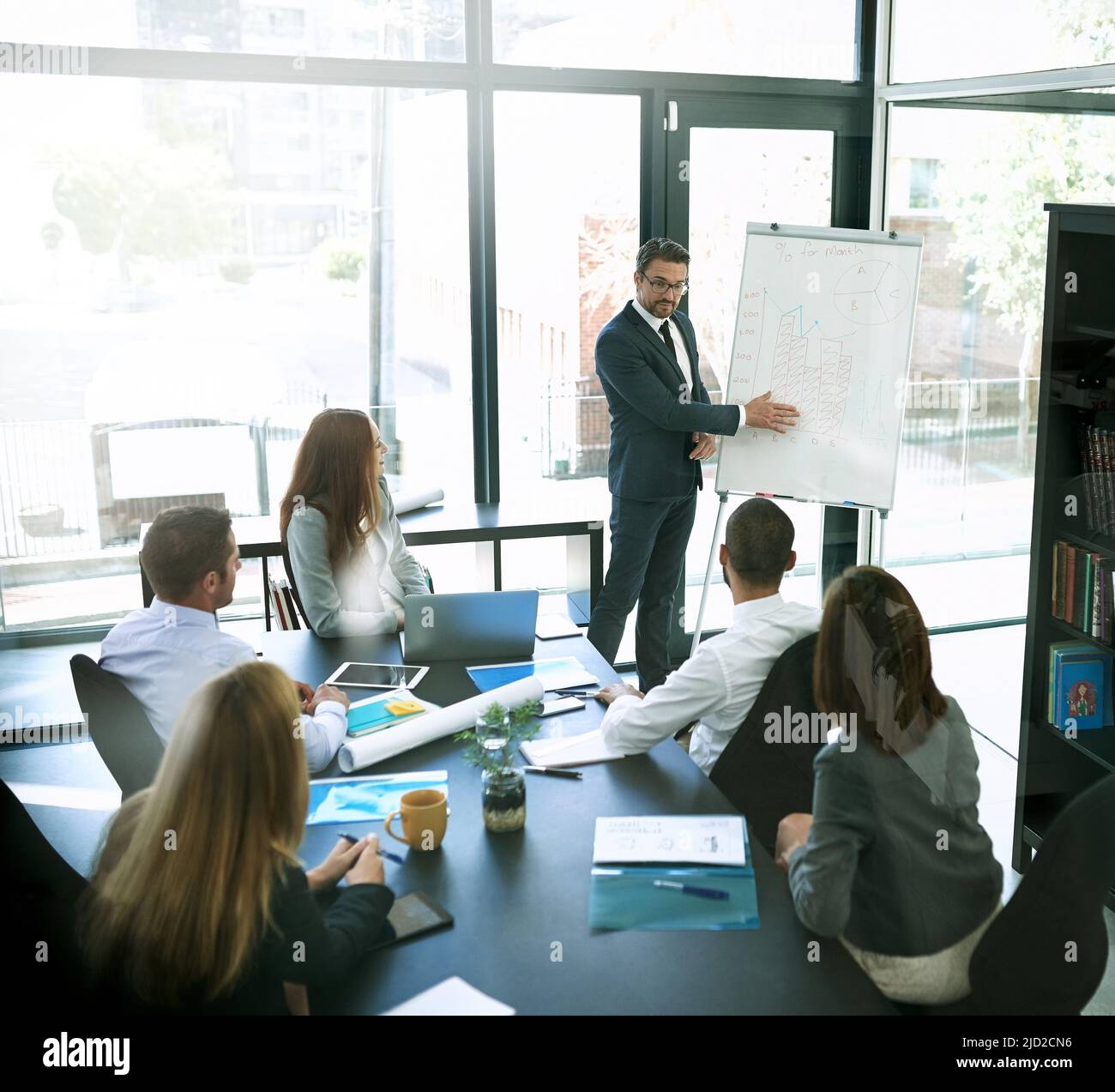 Keeping staff informed hi-res stock photography and images - Alamy