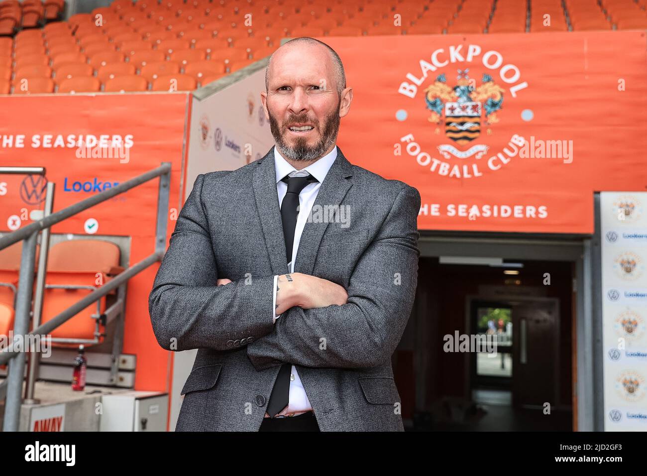 Blackpool FC's newly appointed Head Coach Michael Appleton signs a four ...
