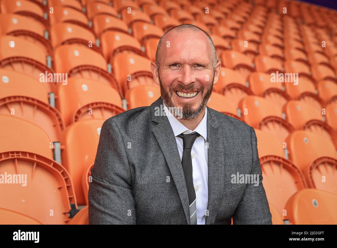 Blackpool FC's newly appointed Head Coach Michael Appleton signs a four ...