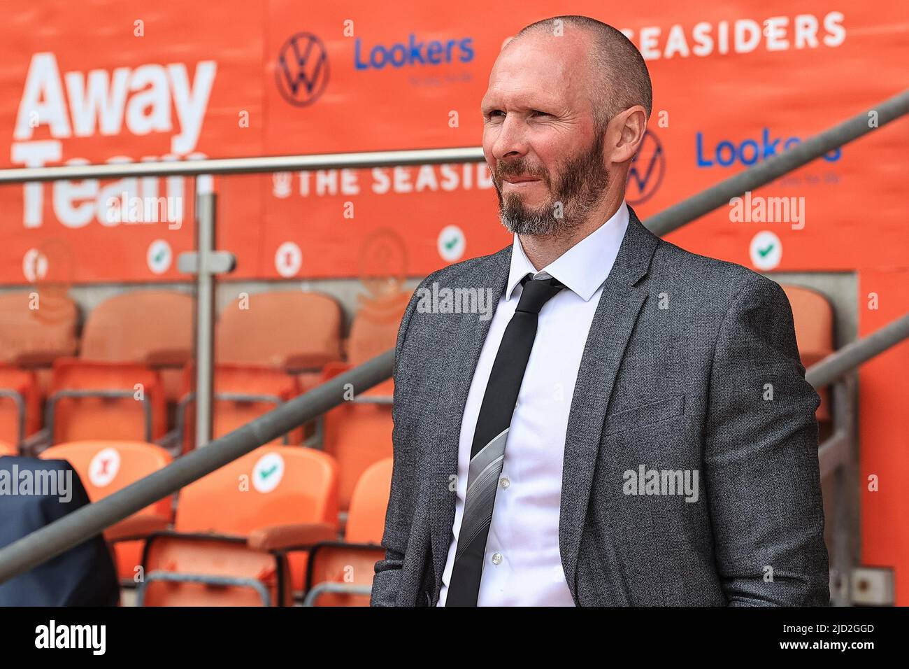 Blackpool FC's newly appointed Head Coach Michael Appleton signs a four ...