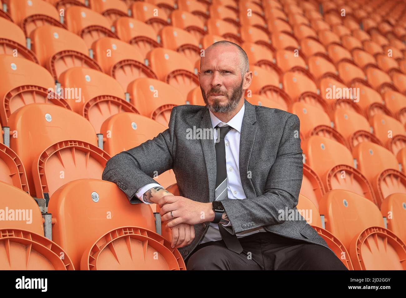 Blackpool FC's newly appointed Head Coach Michael Appleton signs a four ...