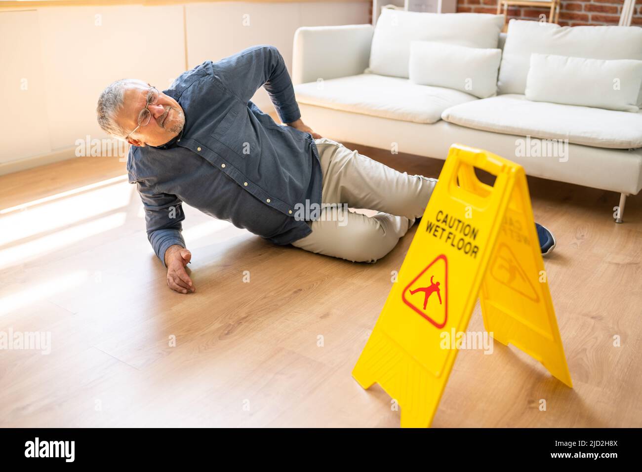 Man falling sign hi-res stock photography and images - Alamy