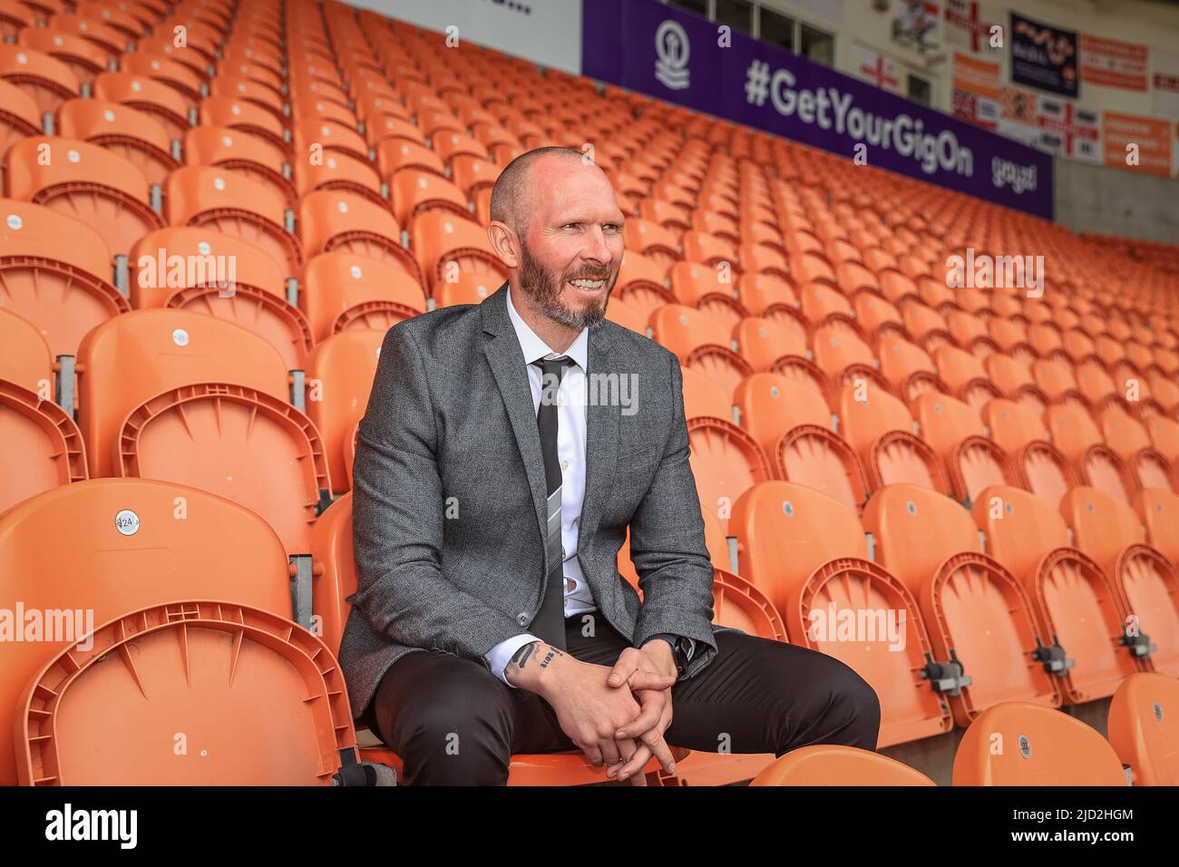 Blackpool FC's newly appointed Head Coach Michael Appleton signs a four ...