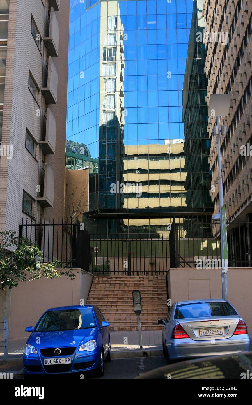 View of reflective building from street, Braamfontein, Johannesburg ...