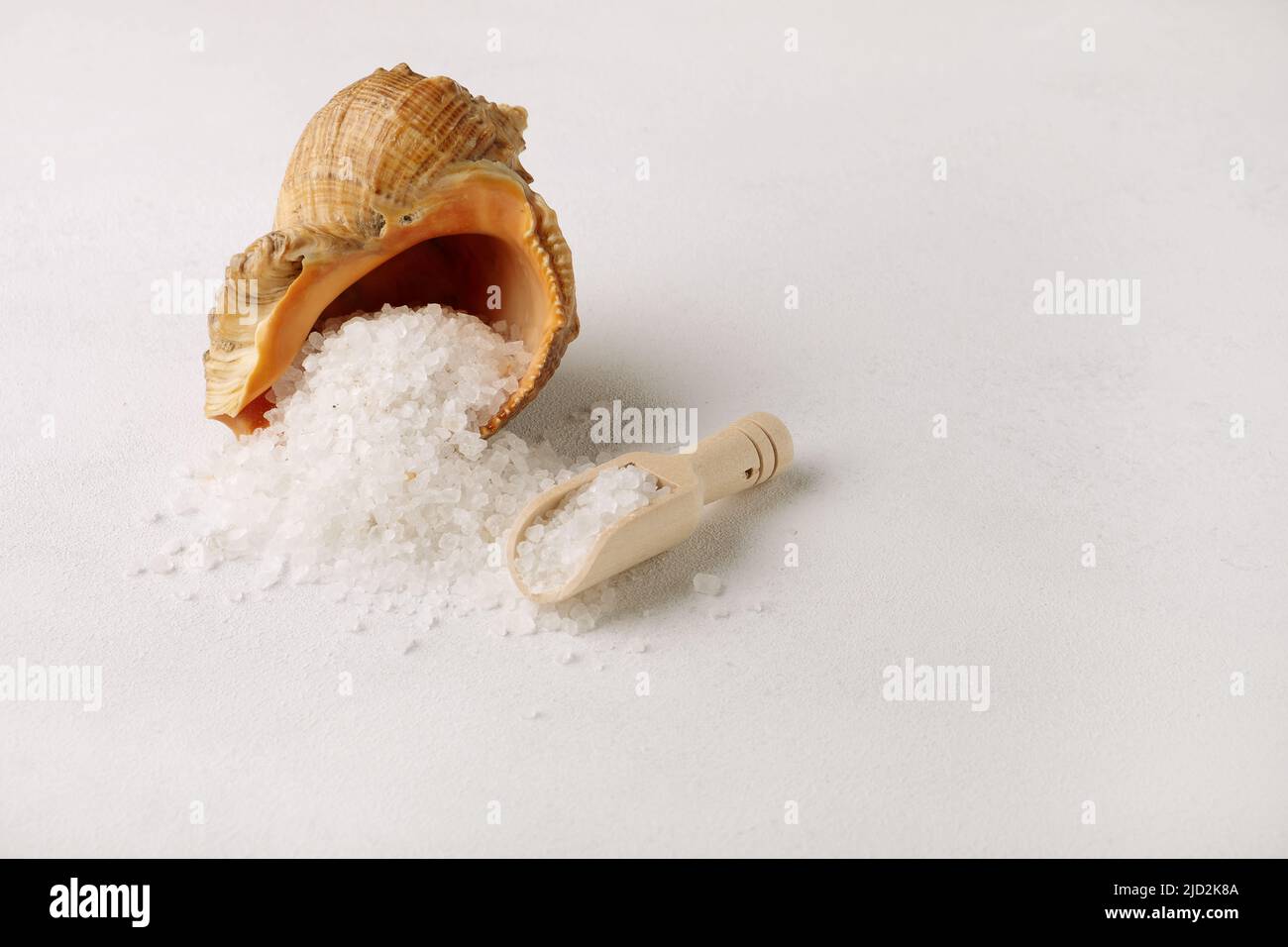 Sea salt granules hi-res stock photography and images - Alamy