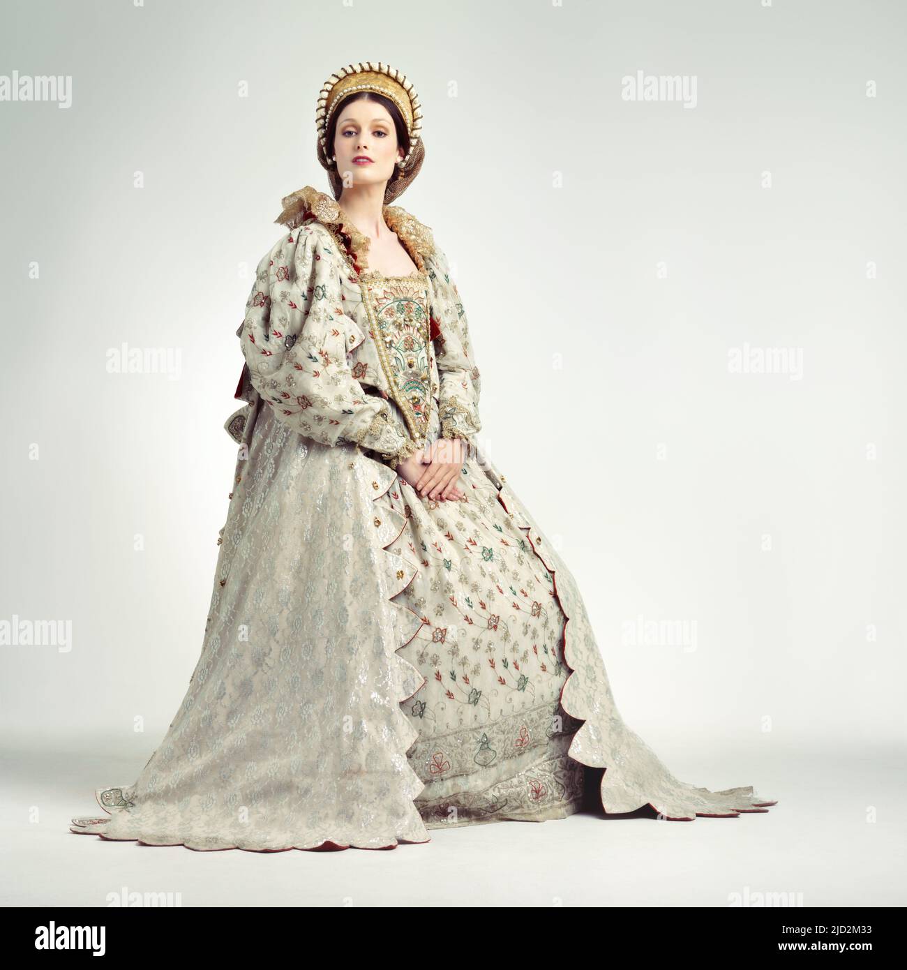 Beautiful tudor woman hi-res stock photography and images - Alamy