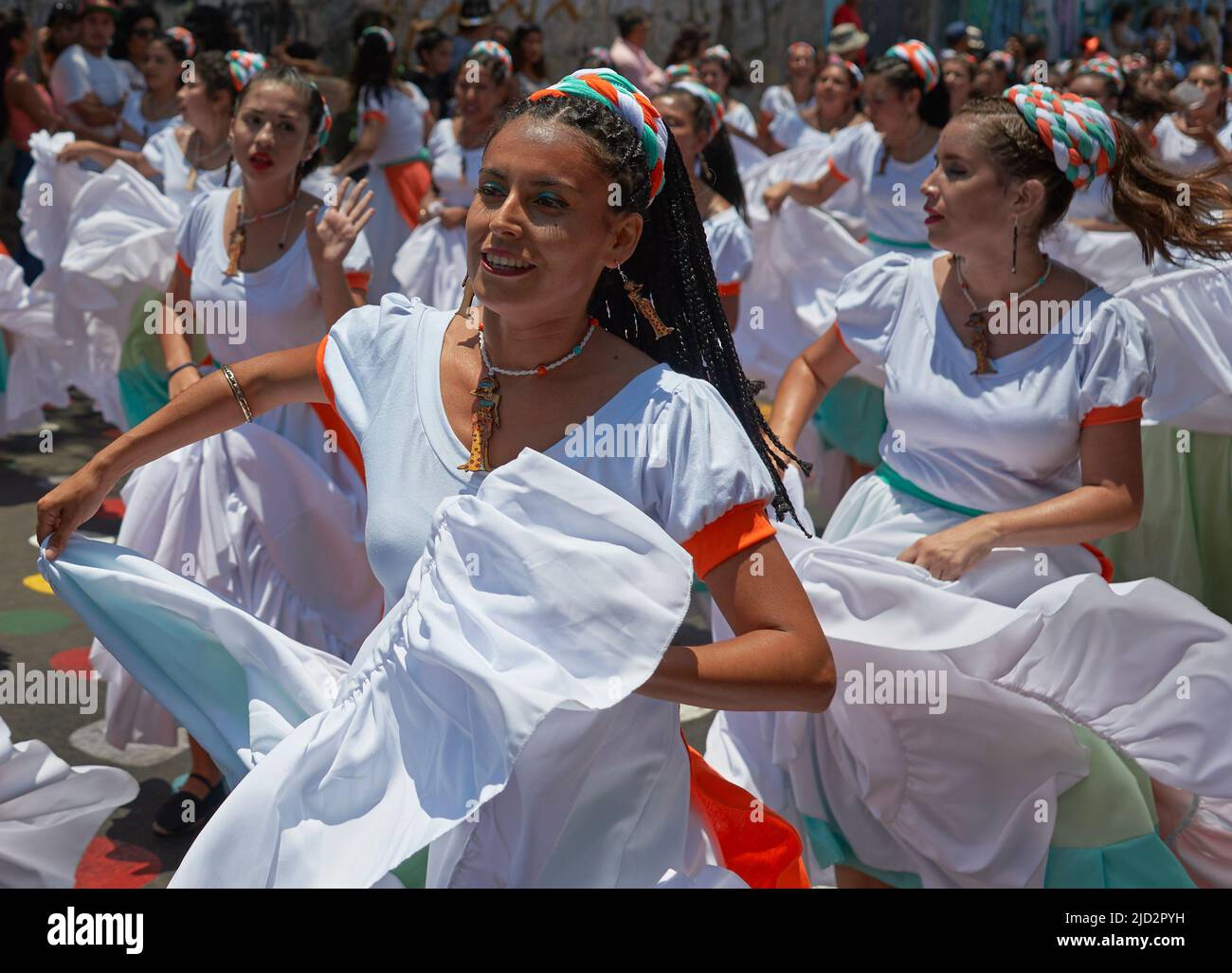 Group of dancers of Africa descent (Afrodescendiente) performing at the ...