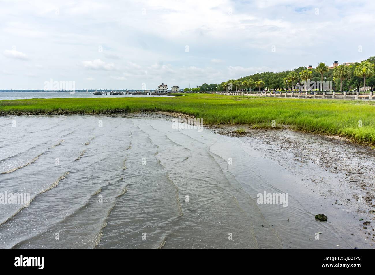 A waterfront scene in Charleston, South Carolina Stock Photo - Alamy