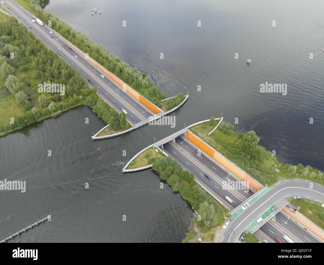 Veluwemeer aquaduct netherlands hi-res stock photography and images - Alamy