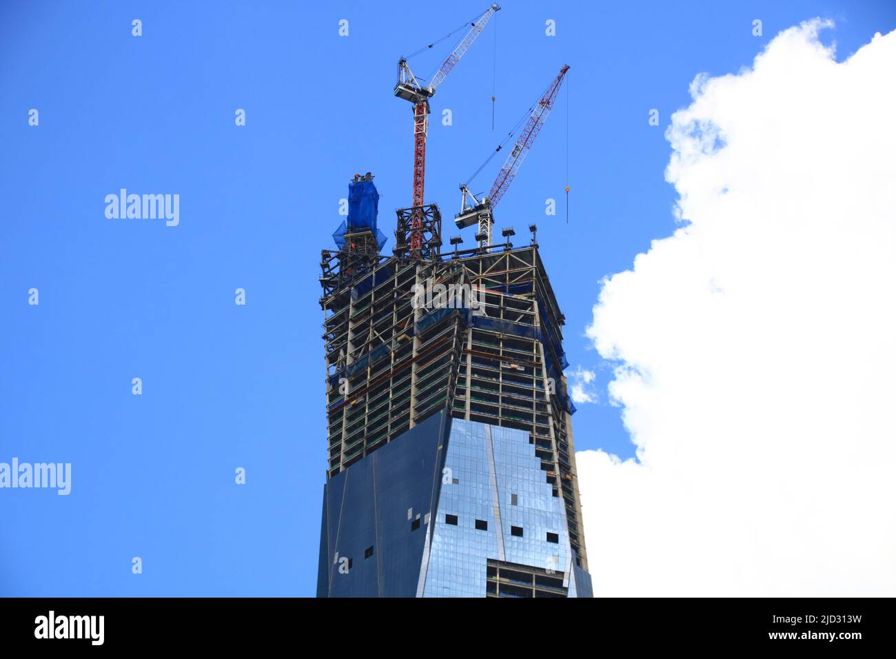 Merdeka 118 building hi-res stock photography and images - Alamy