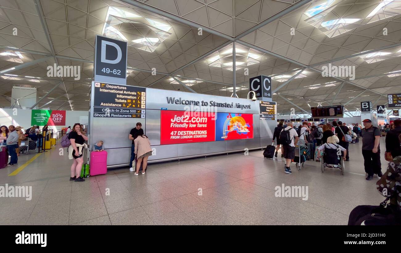 Stansted airport main terminal london hi-res stock photography and ...
