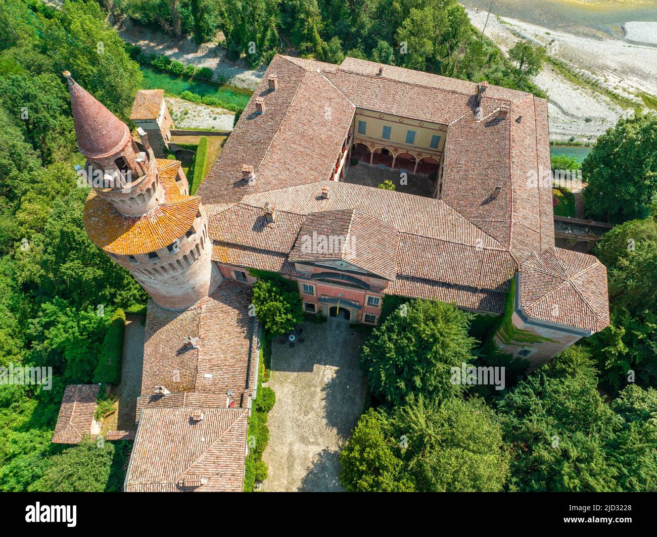 Rivalta castle gazzola emilia romagna hi-res stock photography and ...