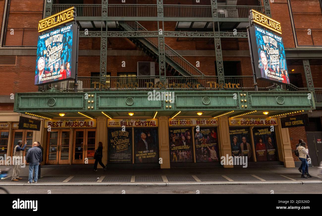 Mr Saturday Night musical staring Billy Crystal at the Nederlander ...