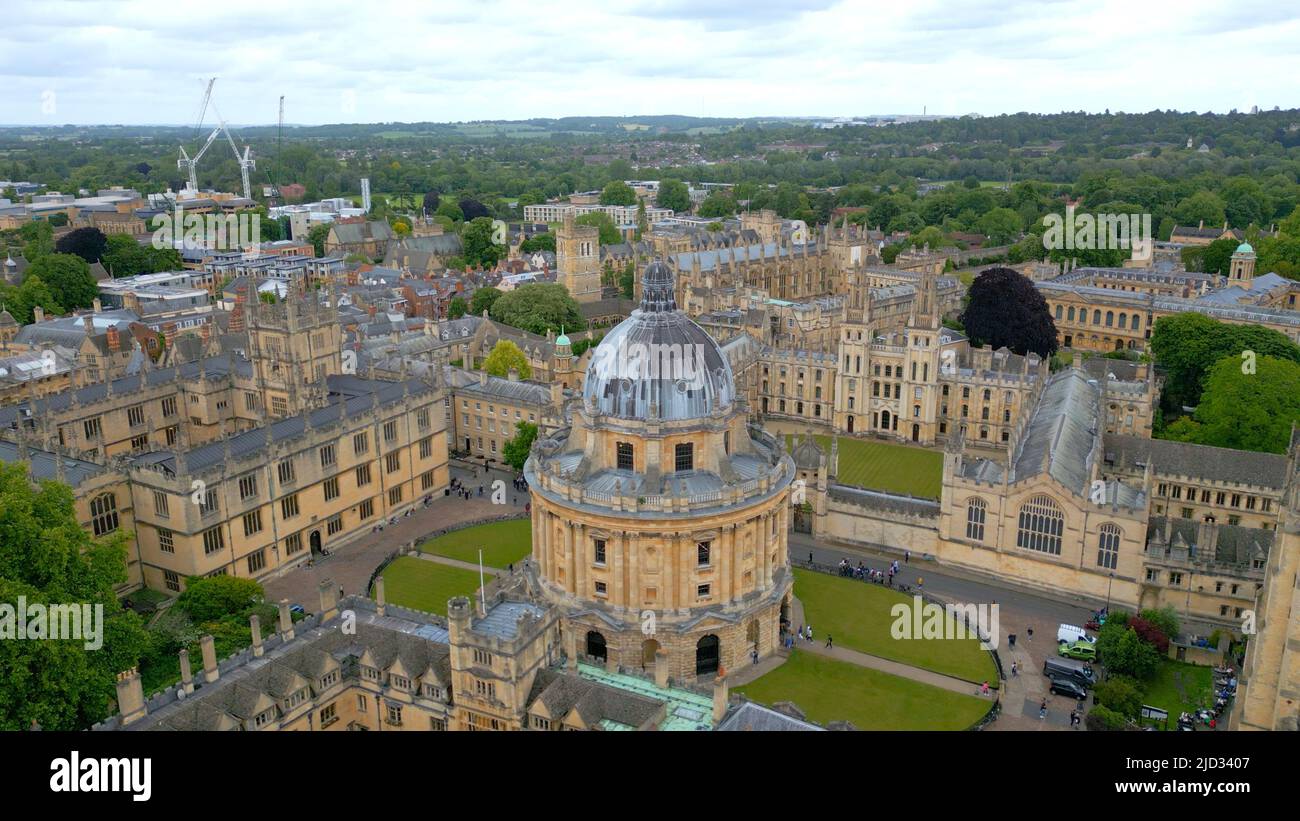 Famous Radcliffe Camera in the Oxford University - aerial view Stock ...