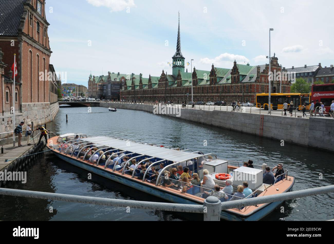 Felame and males hi-res stock photography and images - Alamy