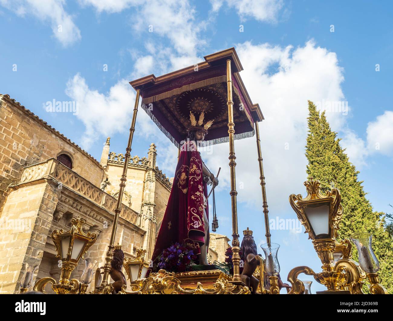The throne of Jesus Christ parading through the streets of Úbeda during ...