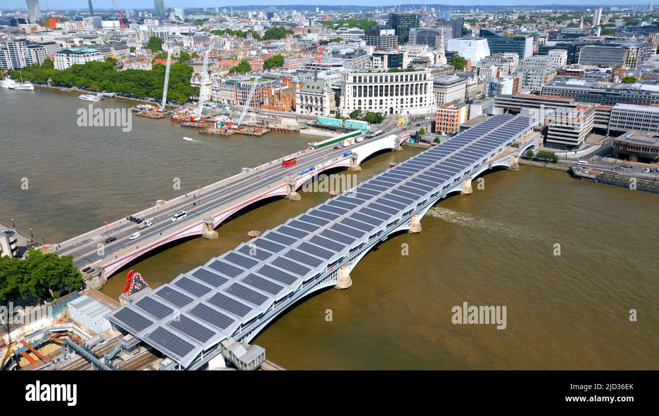 Blackfriars Bridge and Blackfriars Station in London from above Stock ...