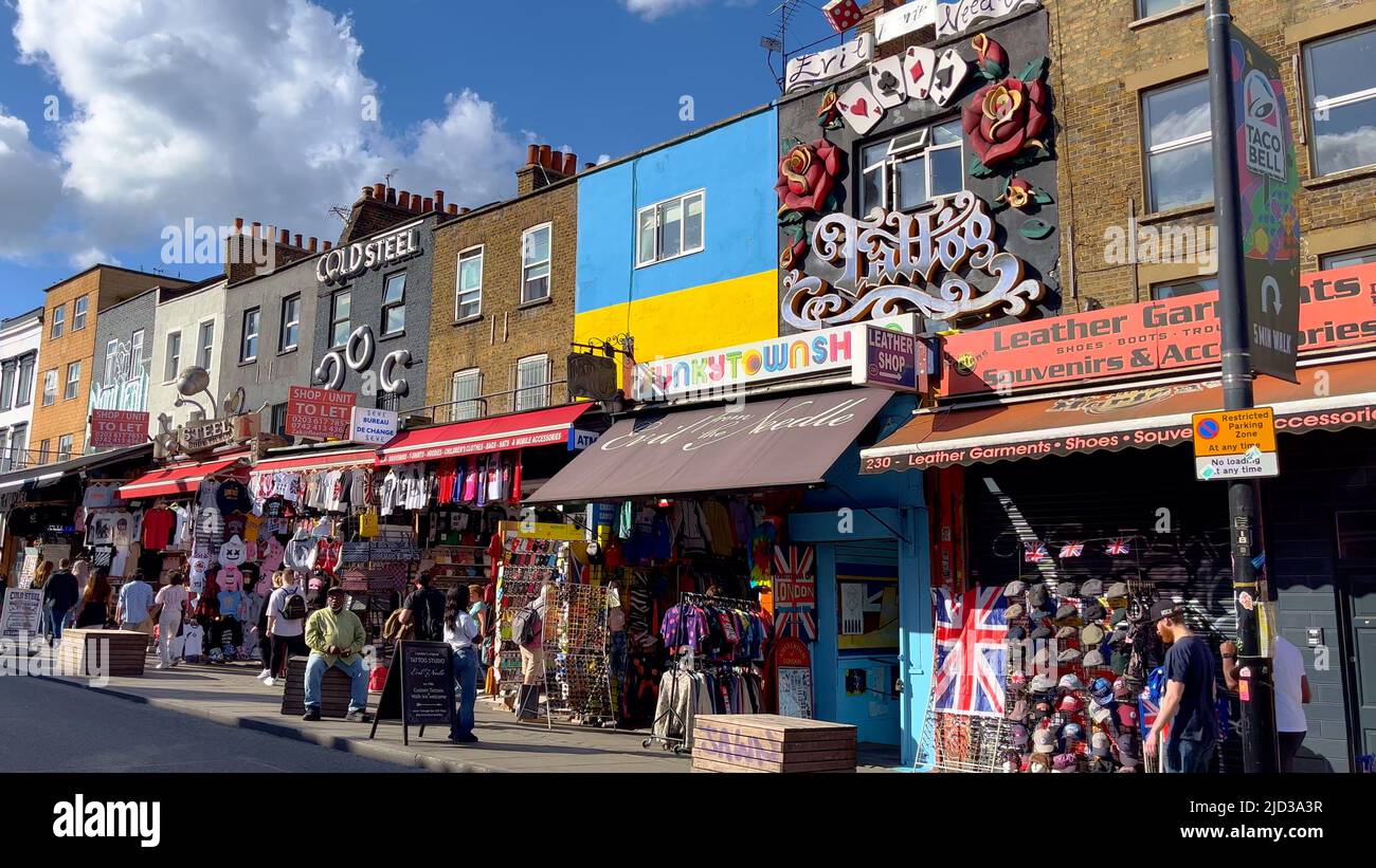 The colorful shops and crazy houses at Camden High Street in London ...