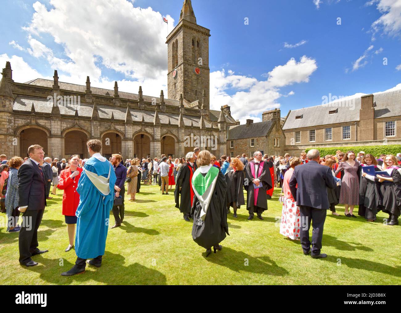 ST ANDREWS UNIVERSITY SCOTLAND ON GRADUATION DAY ST SALVATORS QUAD ...