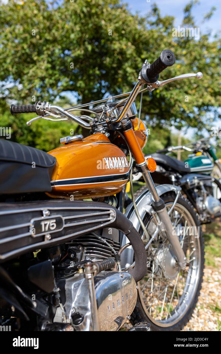 Yamaha dt175 hi-res stock photography and images - Alamy