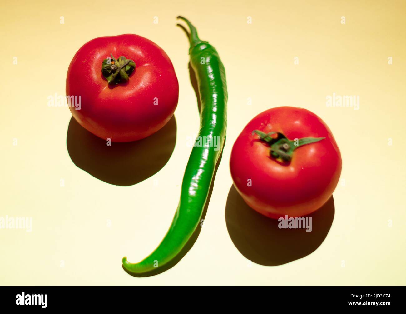 Tomato assessment hi-res stock photography and images - Alamy