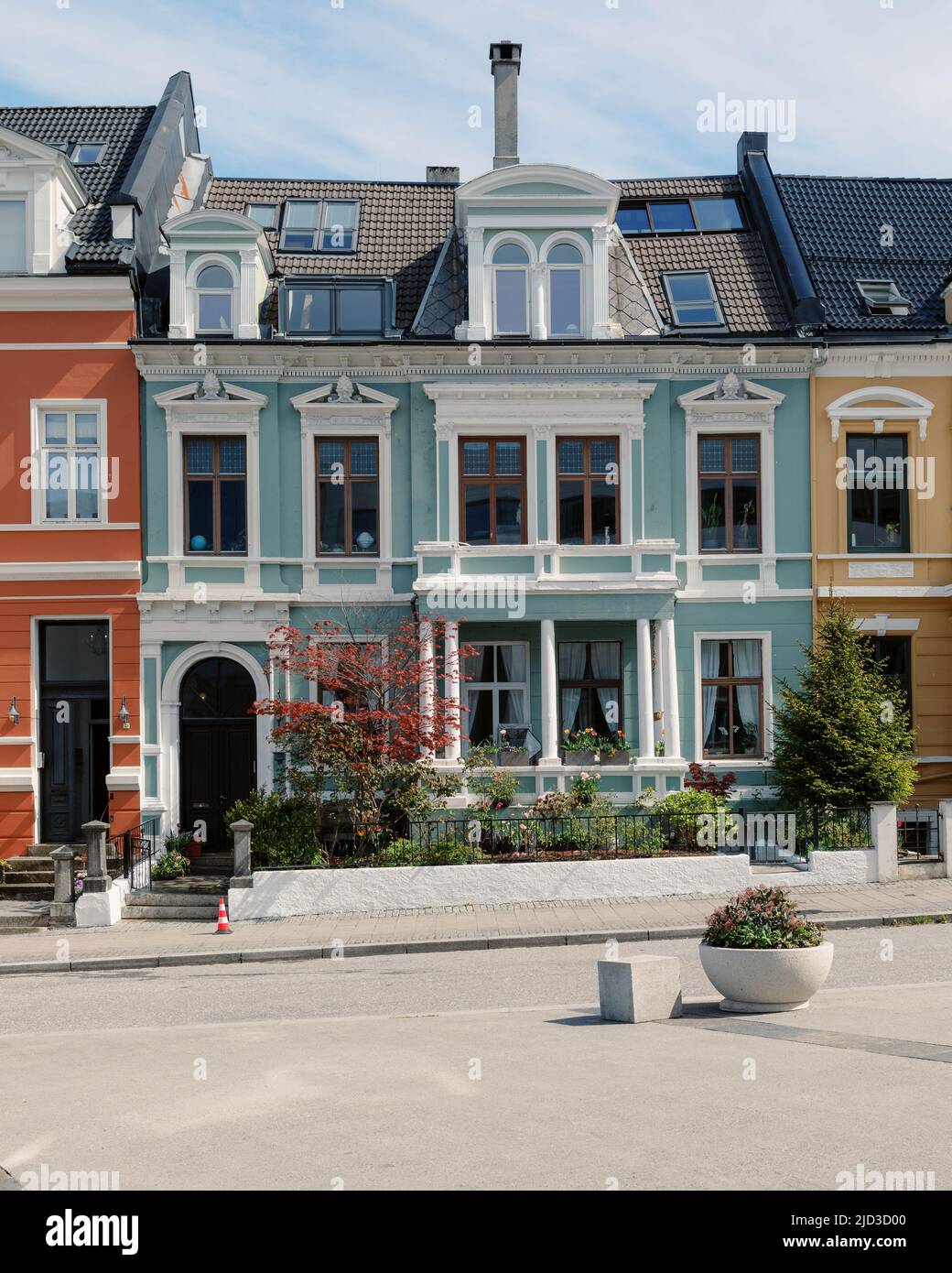 Old town bergen city hi-res stock photography and images - Alamy