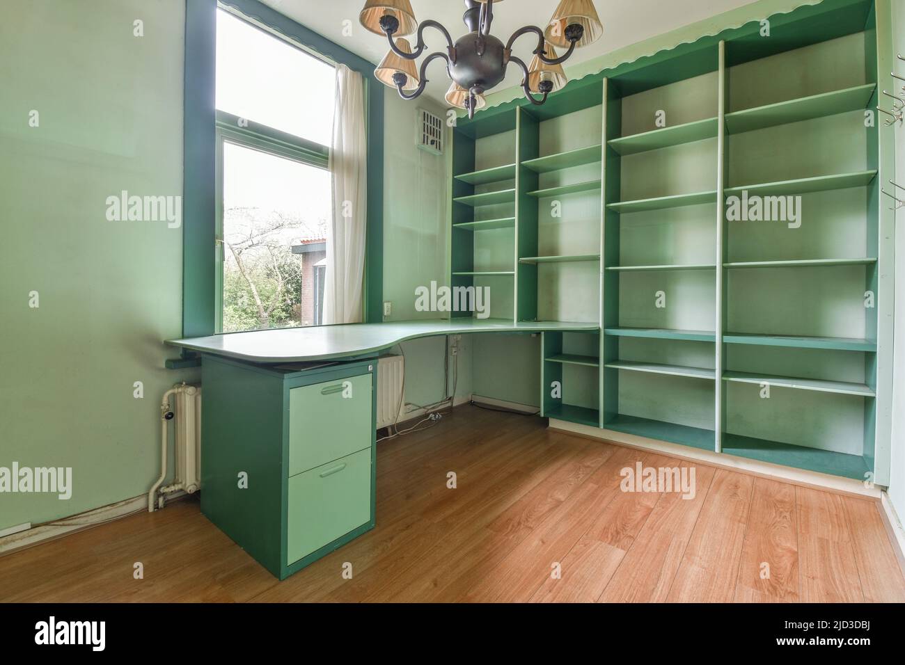 Green wardrobe hi-res stock photography and images - Alamy