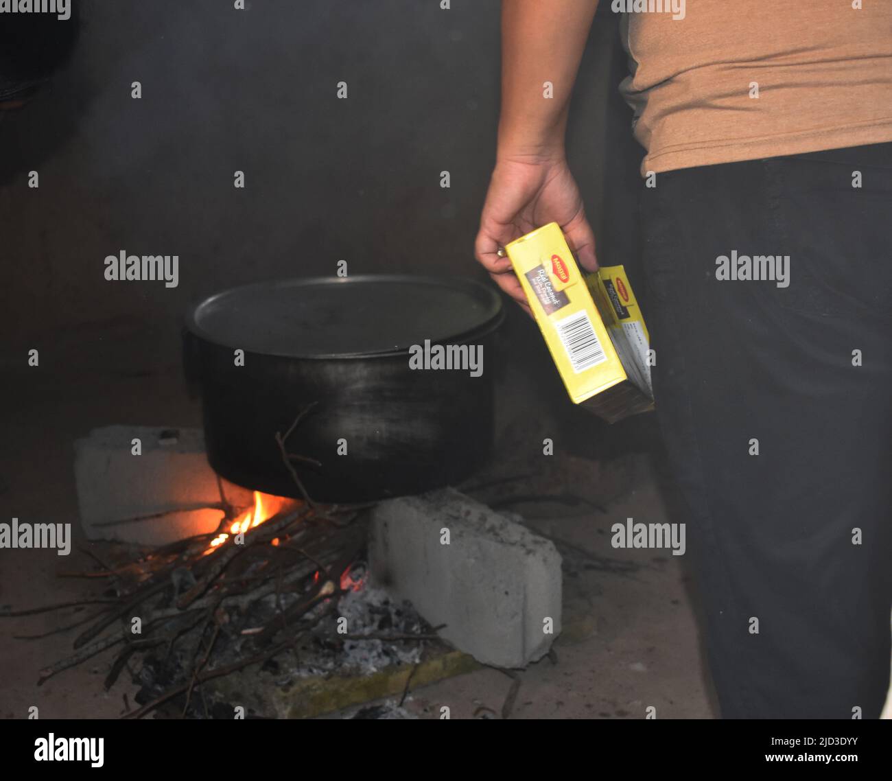 Cooking stove sri lanka hi-res stock photography and images - Alamy