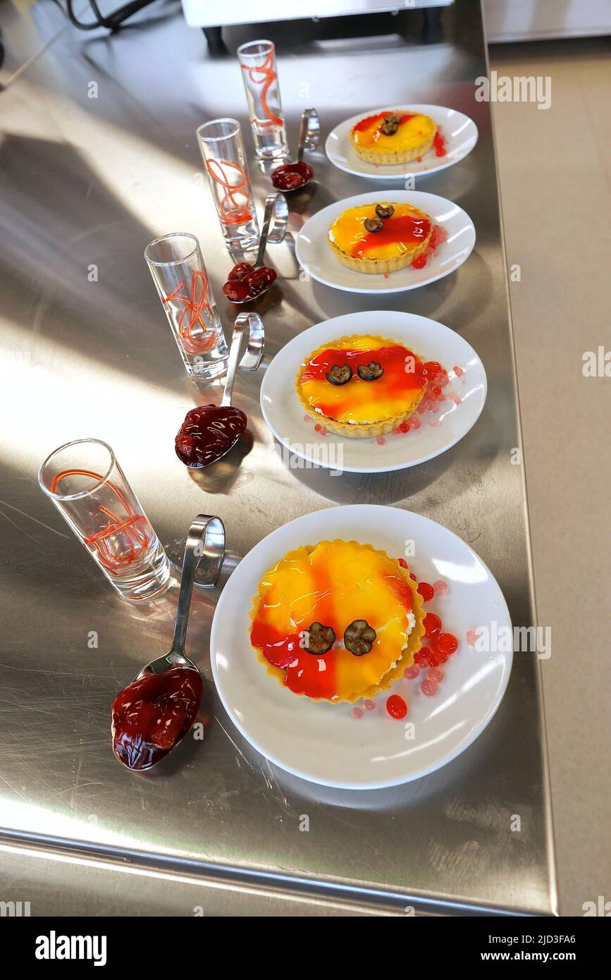 The Chemical Kitchen workshop consits of experiments that you will ...