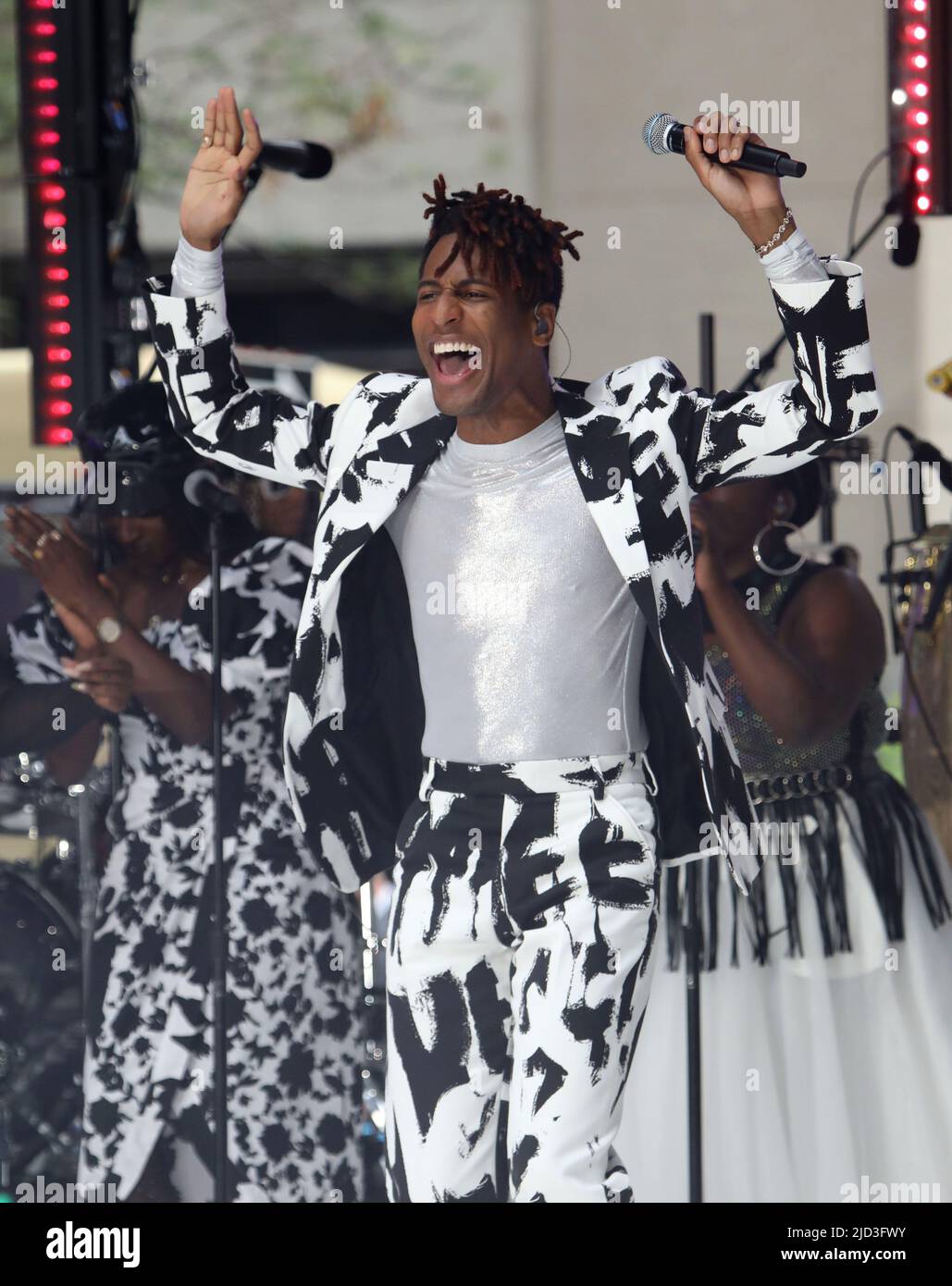 June 17, 2022, New York, New York, USA: Singer JON BATISTE performs on ...