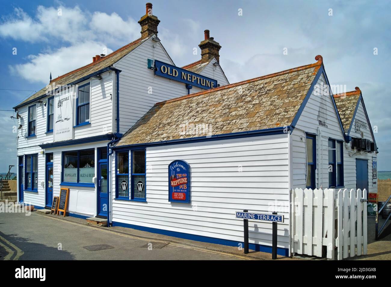 UK, Kent, Whitstable, Old Neptune Pub Stock Photo - Alamy