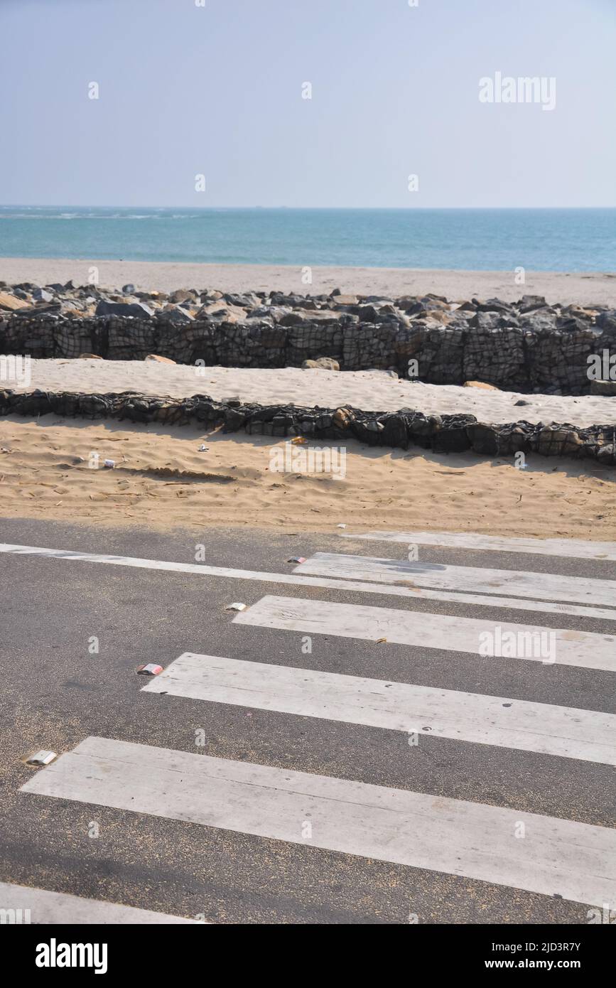 Pedestrian crossing leading to the ocean at Arichal Munai, Dhanushkodi ...