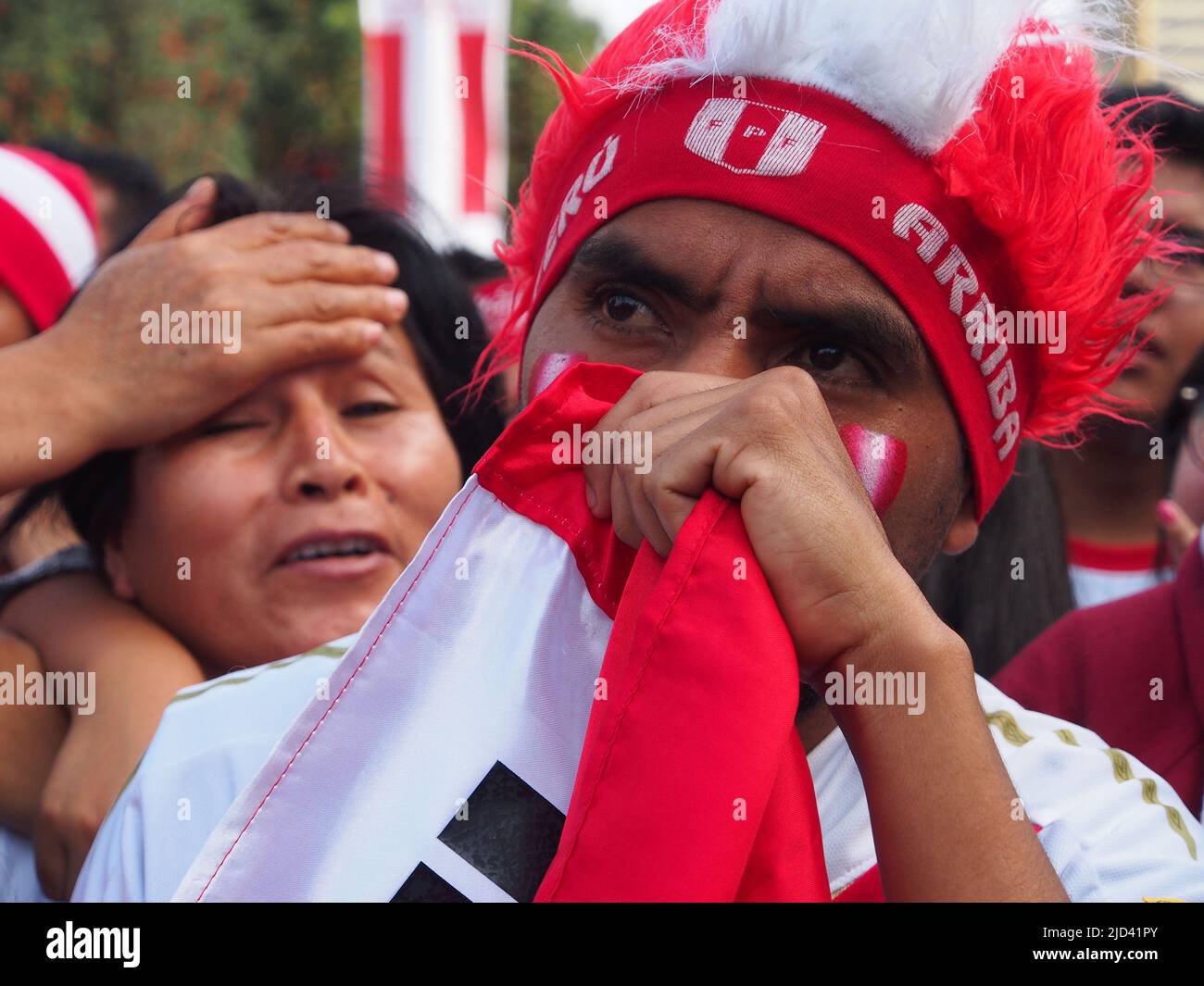 Crying fans hi-res stock photography and images - Alamy