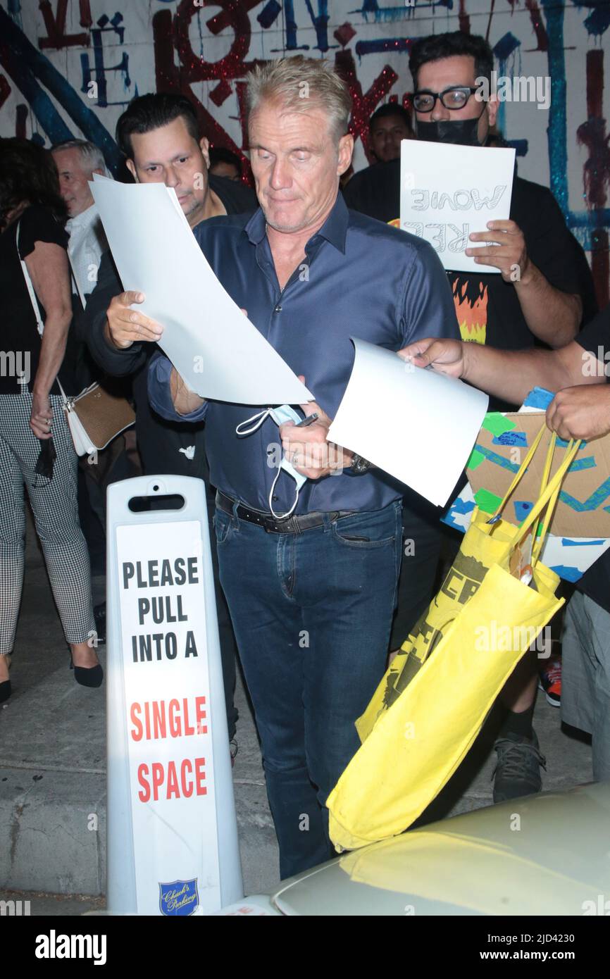 Celebrities outside Craig's restaurant in Los Angeles, California ...