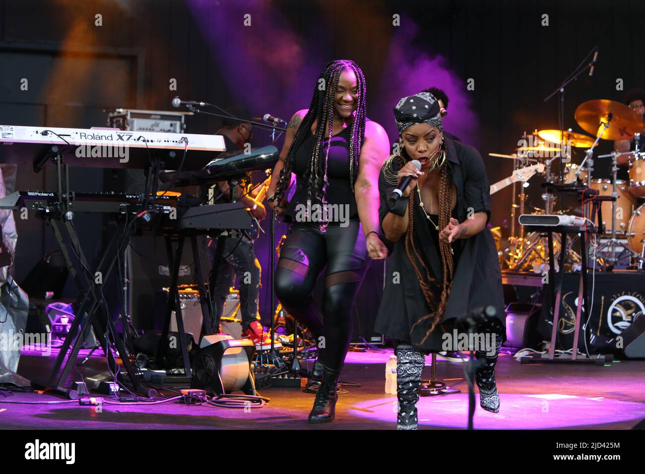 Dell east music center summer concert series hi-res stock photography ...