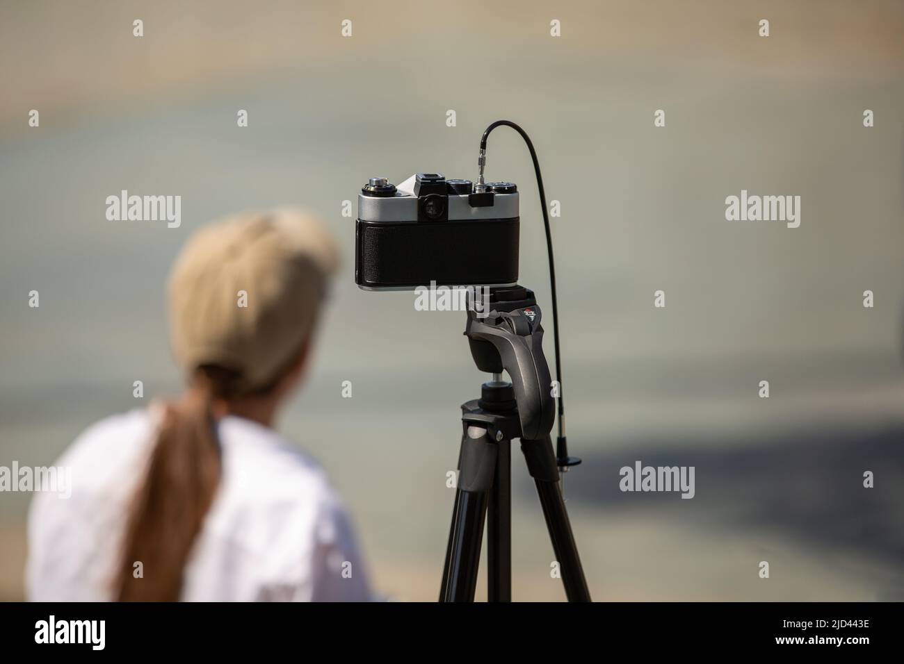 Camera photographing equipment hi-res stock photography and images - Alamy