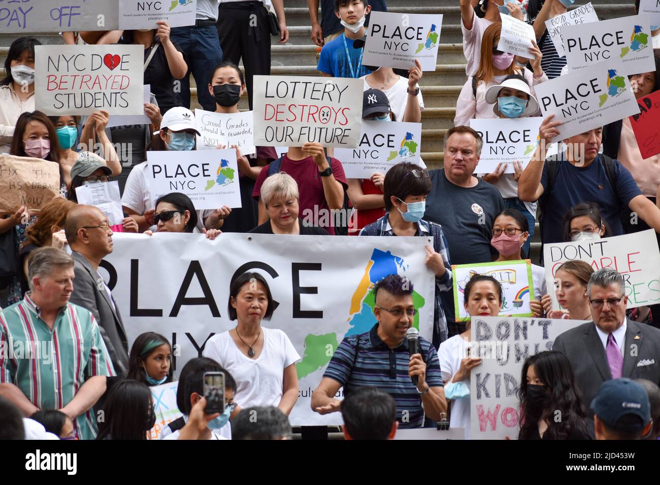 Hundreds of students and concerned parents gathered at the NYC ...