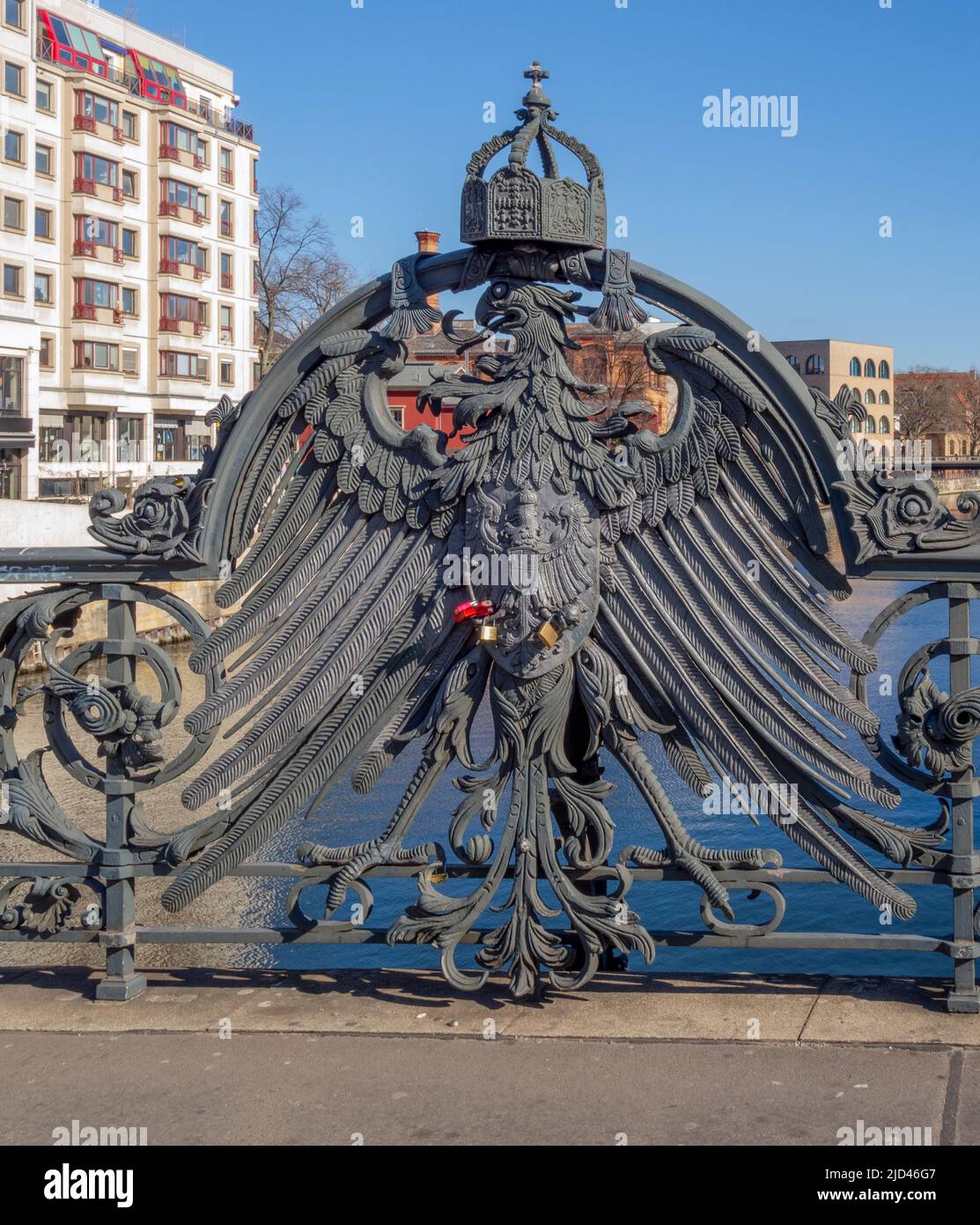 Berlin coat of arms hi-res stock photography and images - Alamy