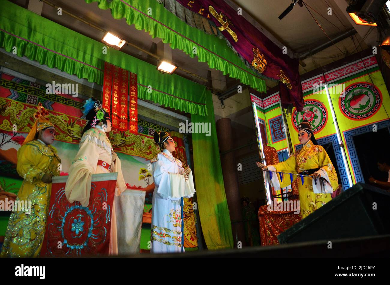 Thai people of chinese descent acting playing present traditional ...