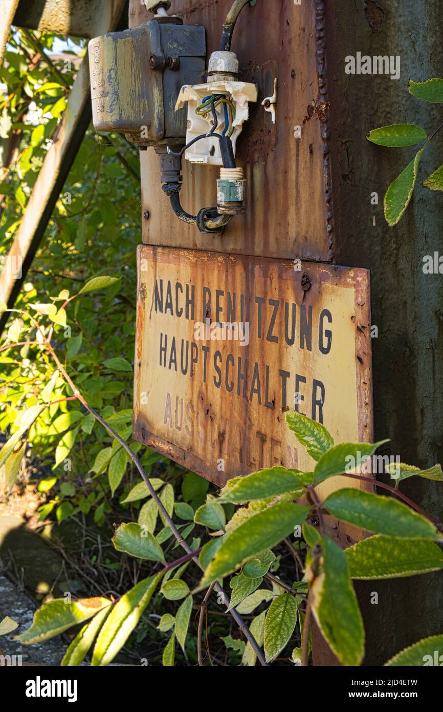 Old rusty warning sign hi-res stock photography and images - Alamy