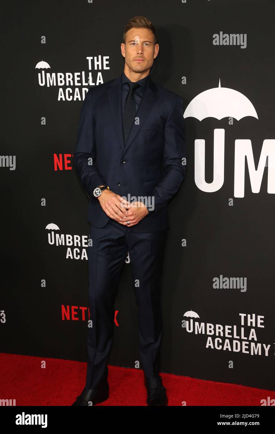 Tom hopper umbrella hi-res stock photography and images - Alamy