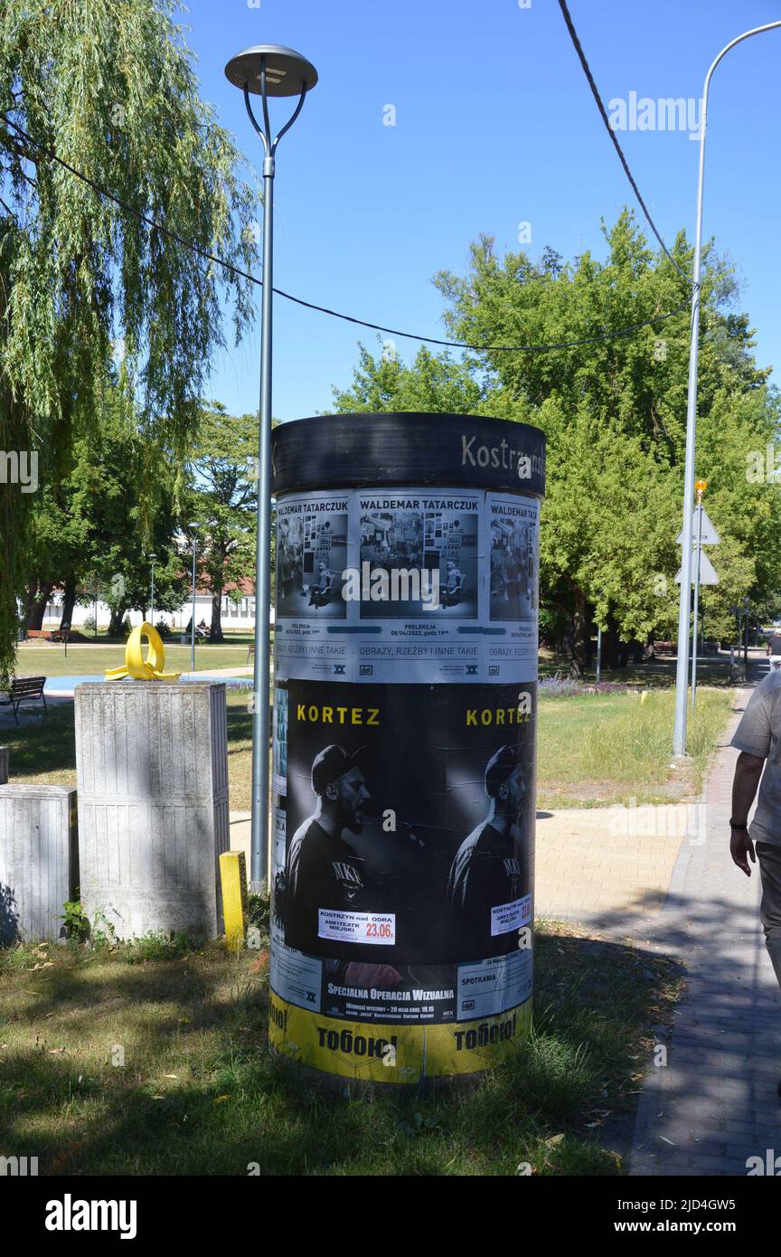 2022 advertising hi-res stock photography and images - Alamy