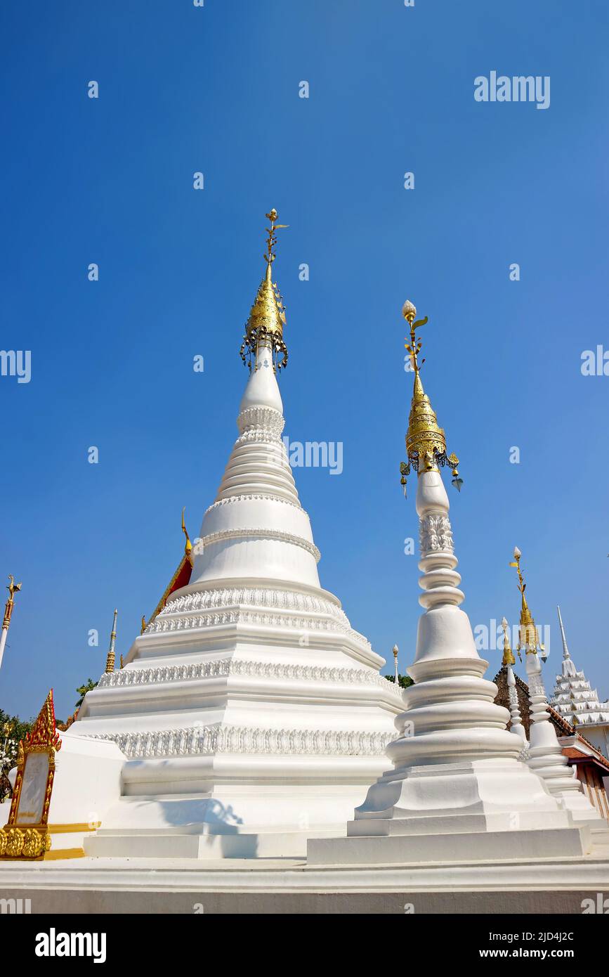 Group of Gorgeous Mon Style Pagoda or Phra Mu Tao in Wat Chomphuwek ...