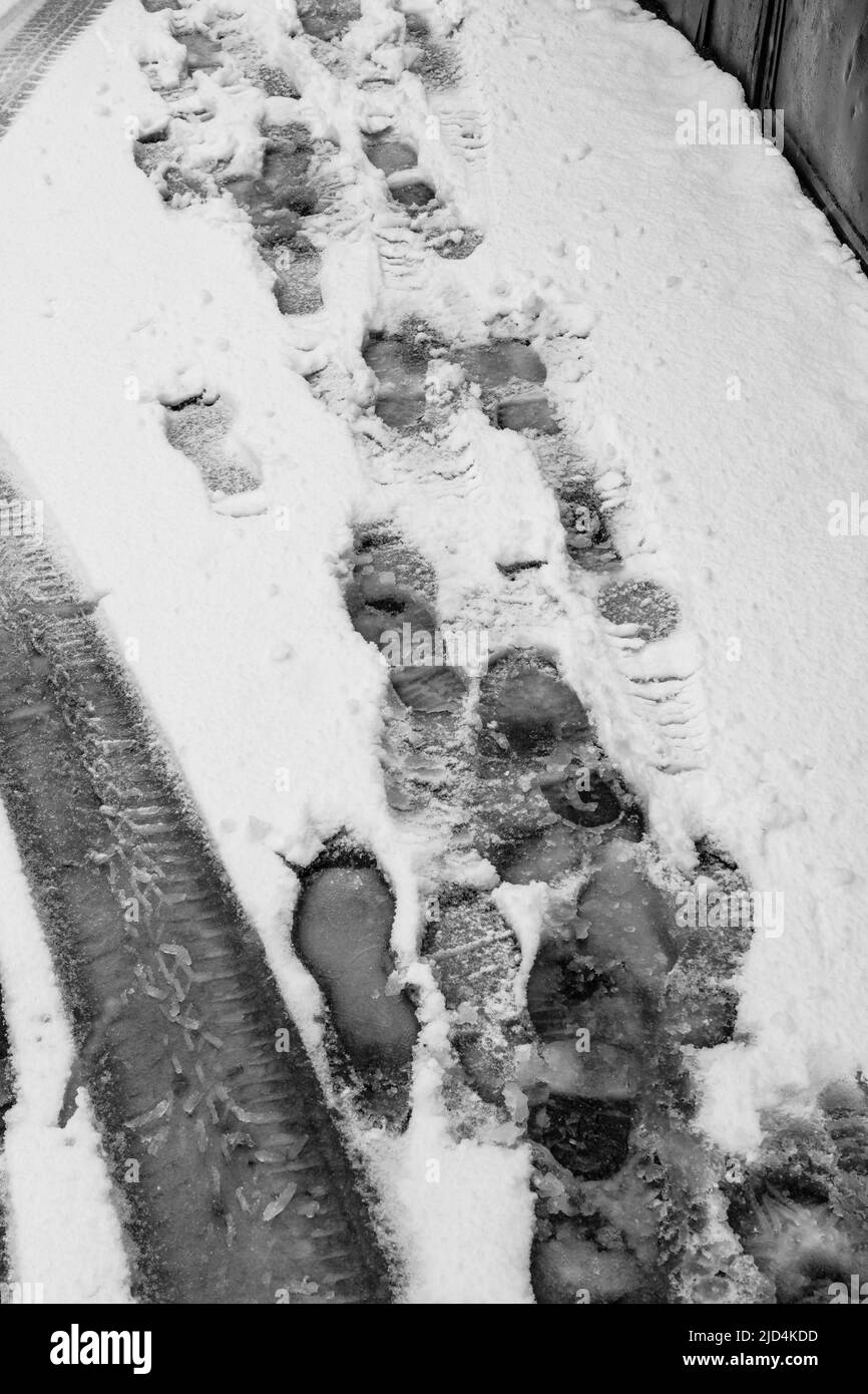 Boot tracks Black and White Stock Photos & Images - Alamy