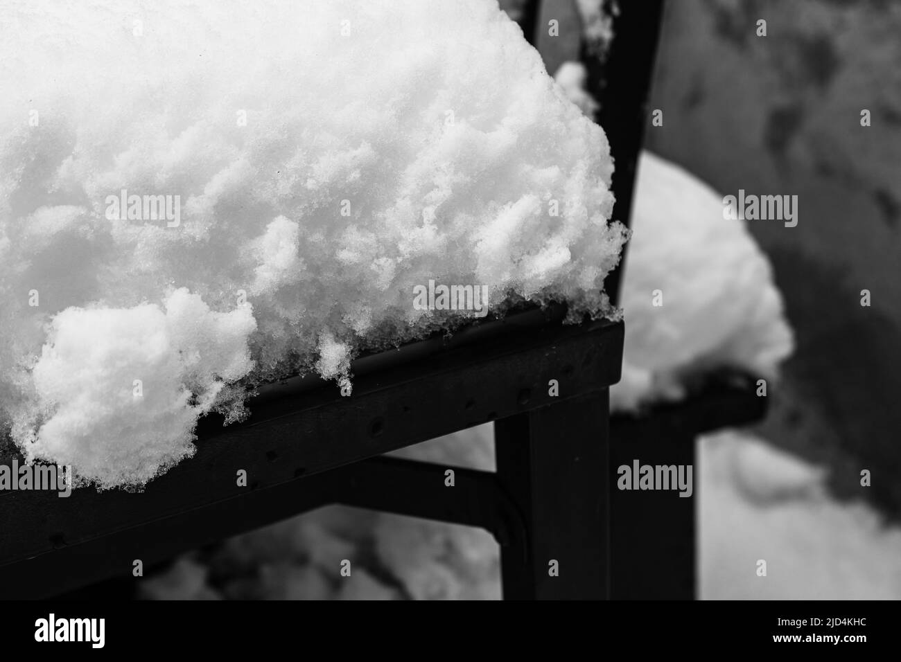 Perfectly shaped snow, snowy environment in the morning. Winter concept ...