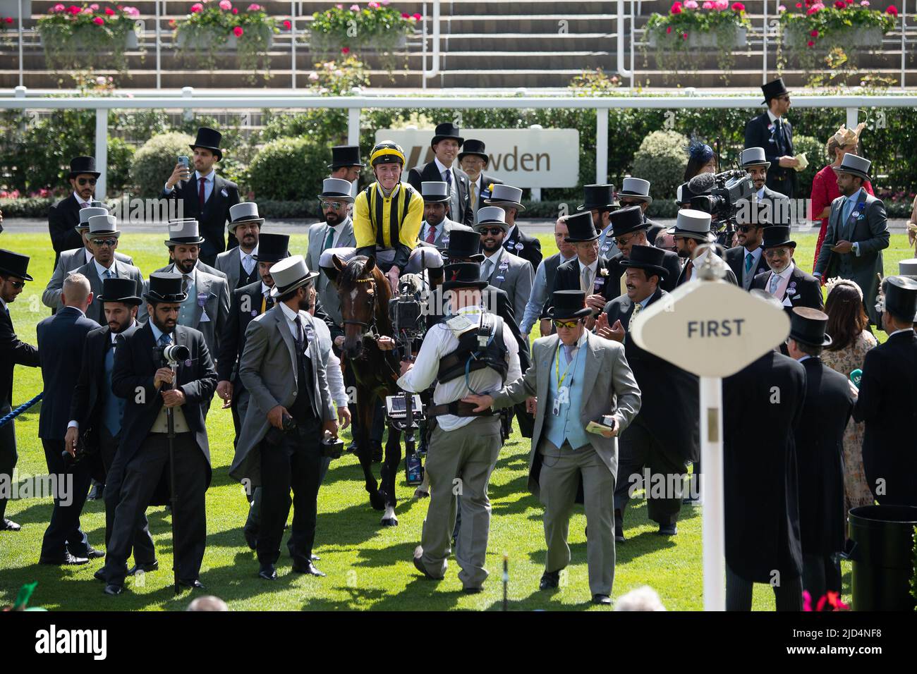 David egan jockey hi-res stock photography and images - Alamy
