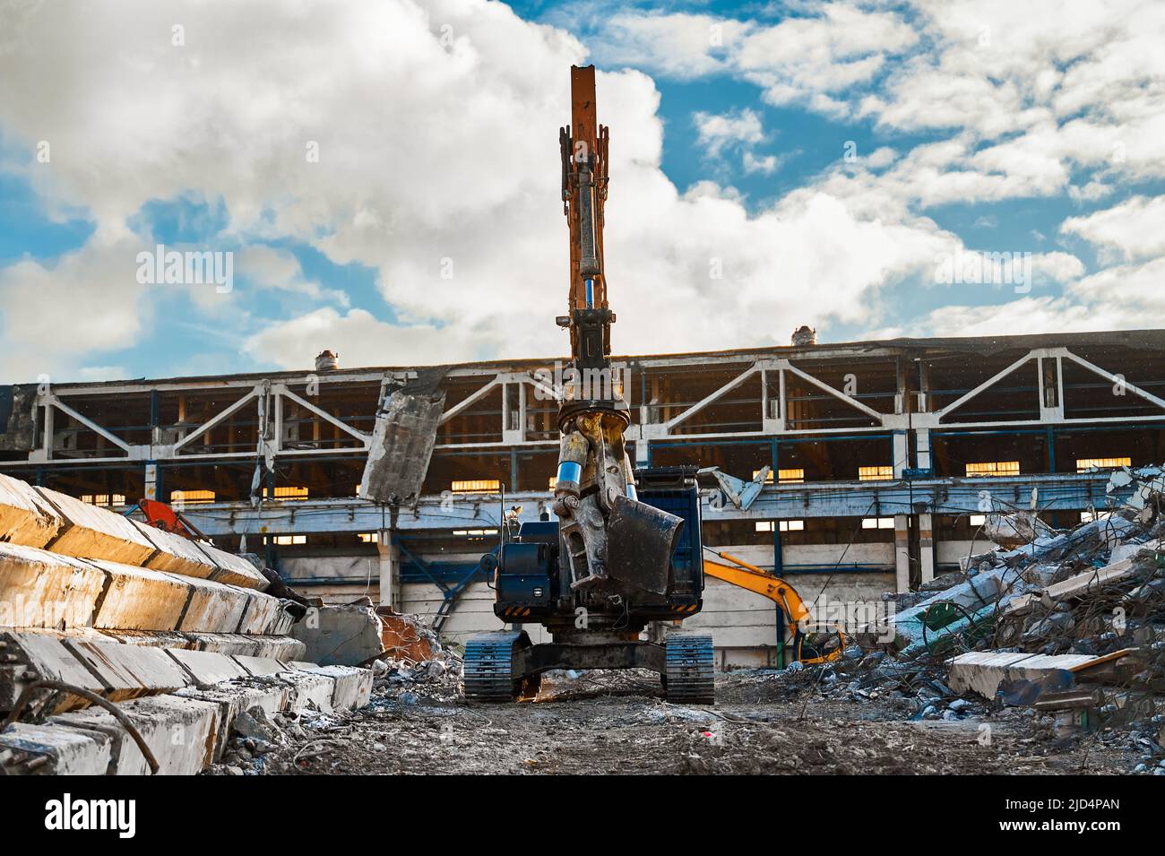 Debris excavator hi-res stock photography and images - Alamy